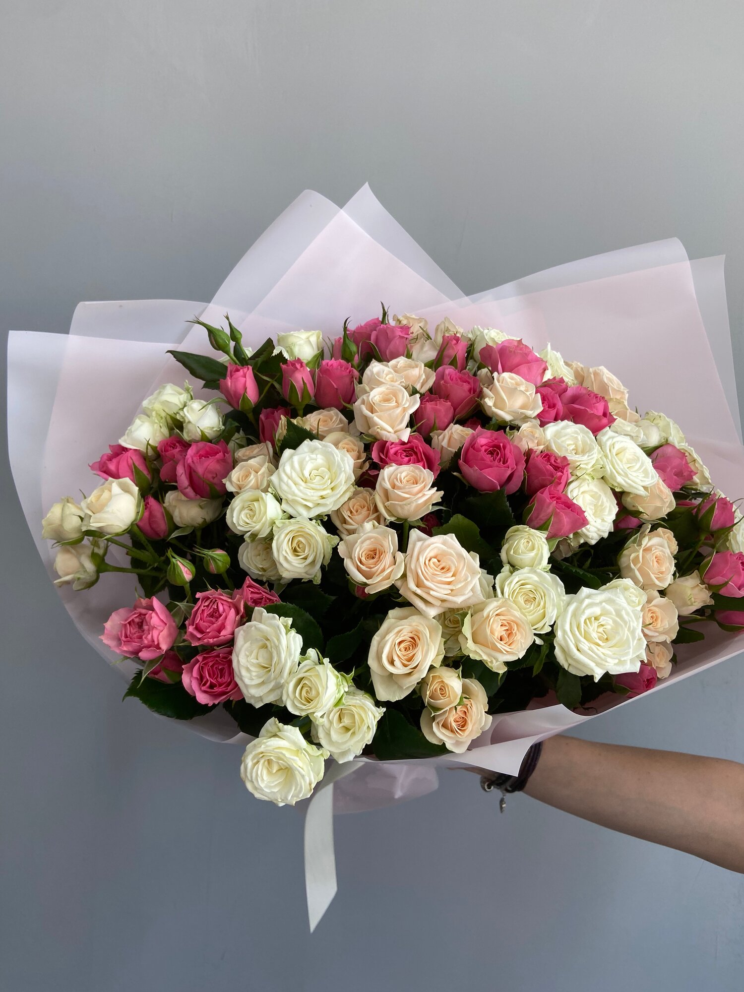 Роза кустовая светлый микс 25 шт