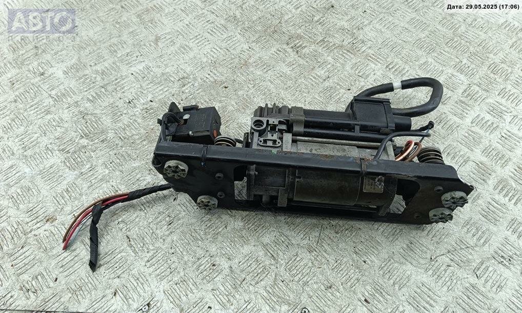 Компрессор пневмоподвески BMW 5 F10/F11 (2009-2017)