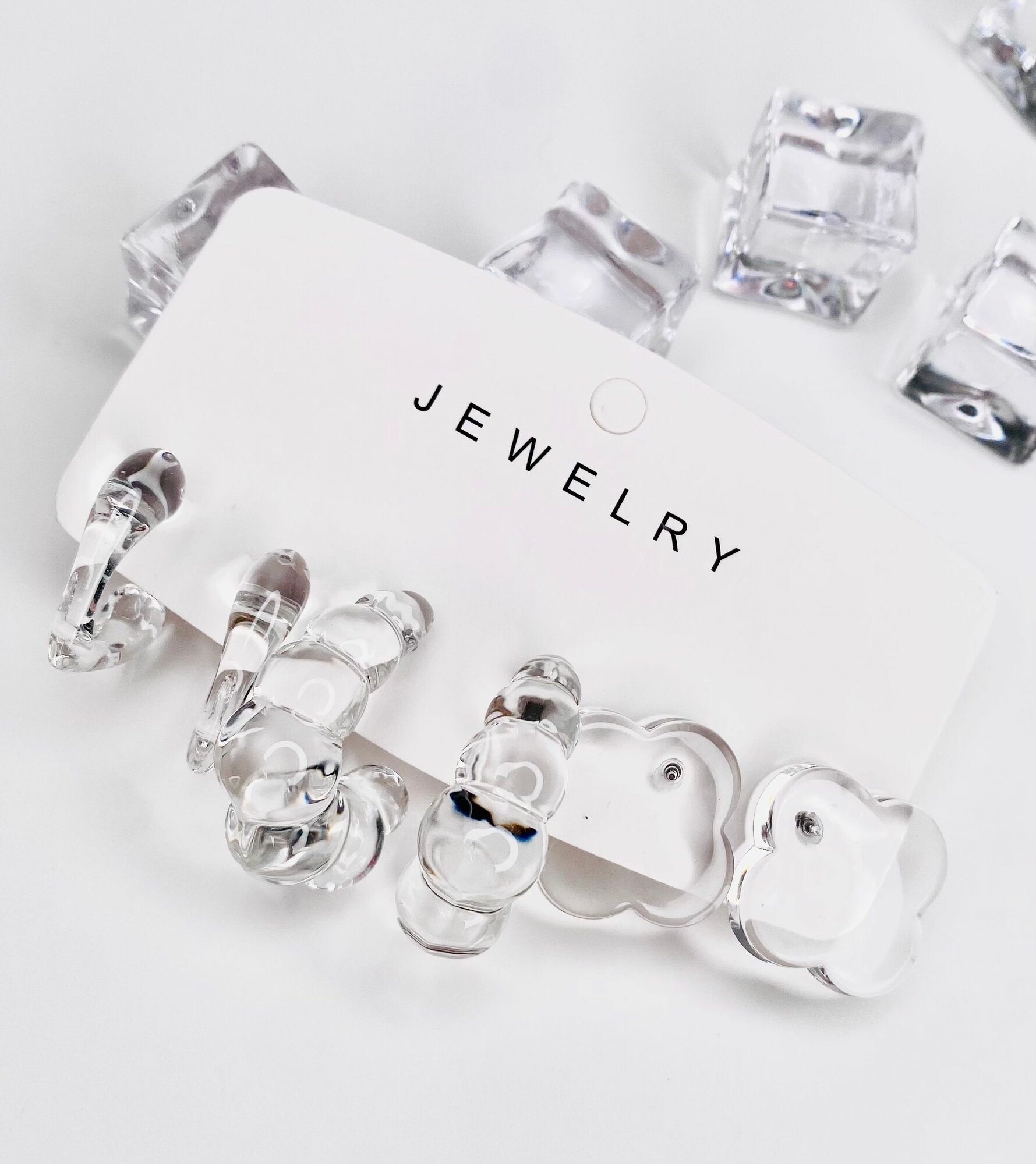 Серьги пусеты