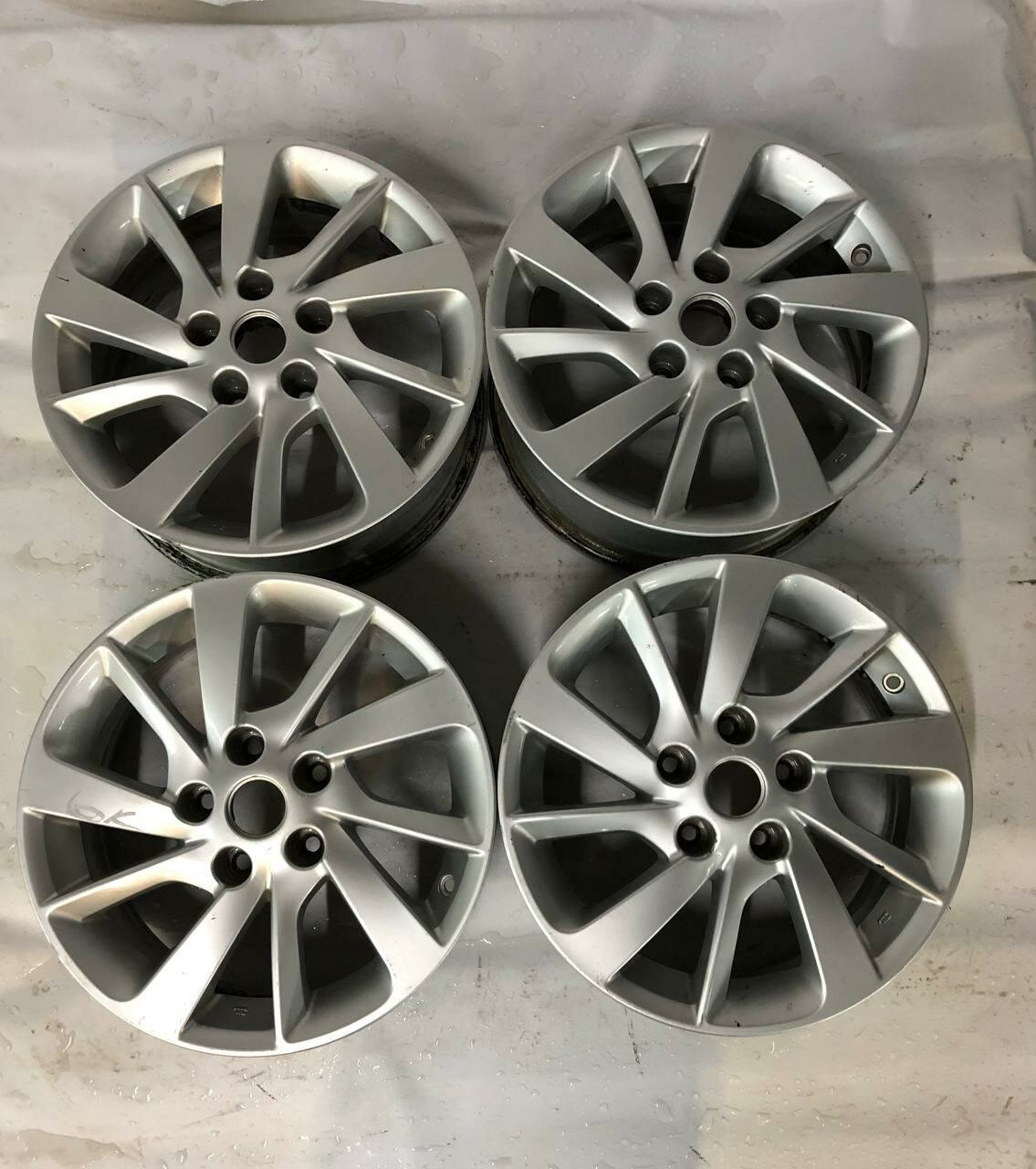 Колесные диски Nissan 15x6.5 PCD 5x114.3 D66.1 ET40 (оригинал)