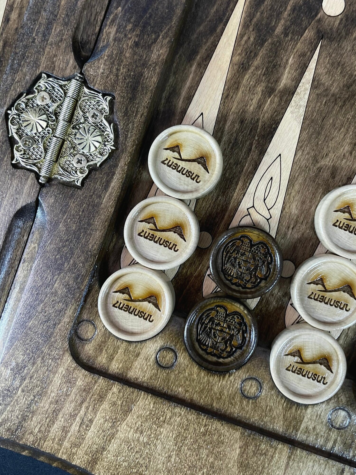 Фишки для нард и шашек, резные деревянные 'Армения'