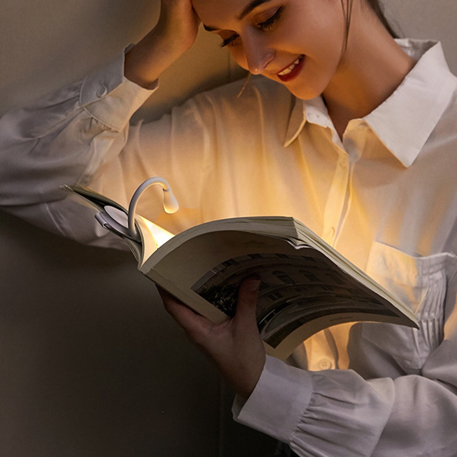 Маленький светильник для книг с зажимом, 3 Вт, с бесступенчатым затемнением, 5 В, 1 А, зарядка через USB, светильник для книг для ухода за глазами, для чтения ночью в постели, белый