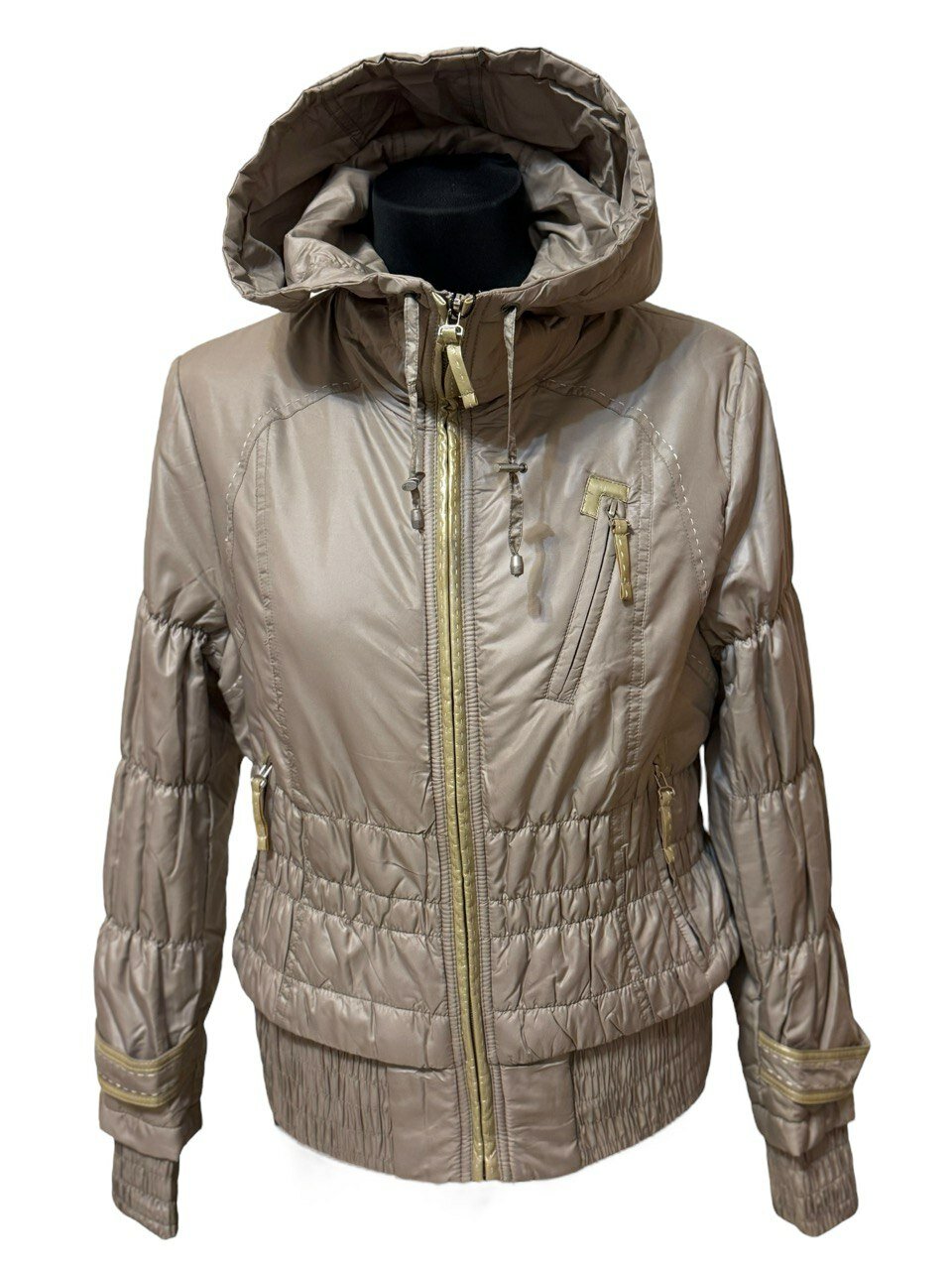 Бомбер Весна-лето 2025