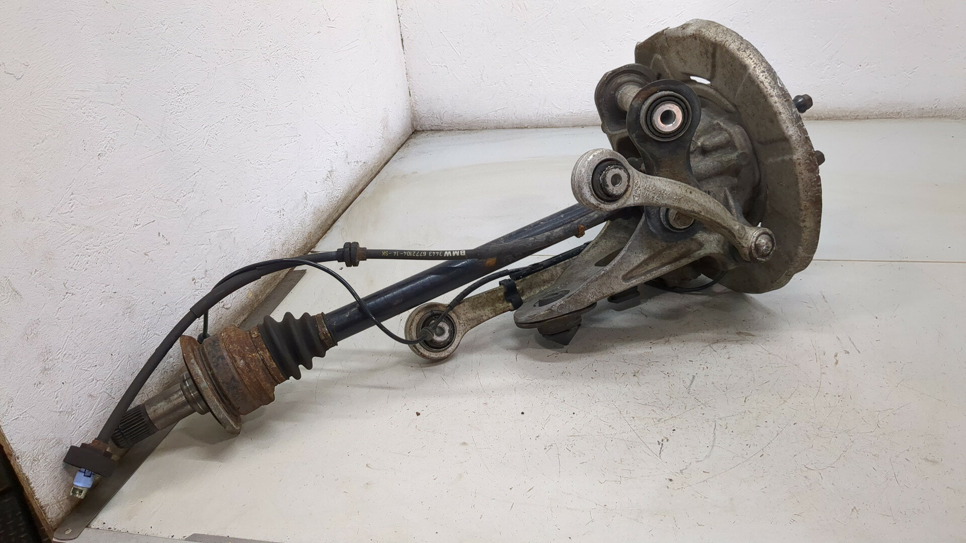 Ступица (кулак, цапфа) правая задняя BMW X5 E70 Б/У