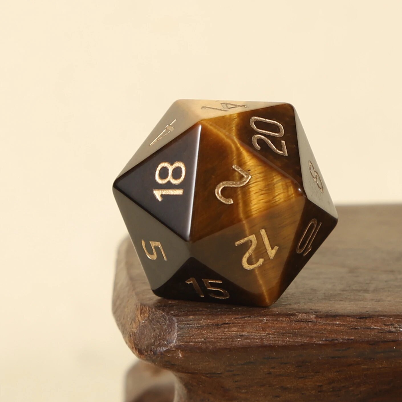 Кубики D20 из камня ввдг Коричневый, Tigers Eye