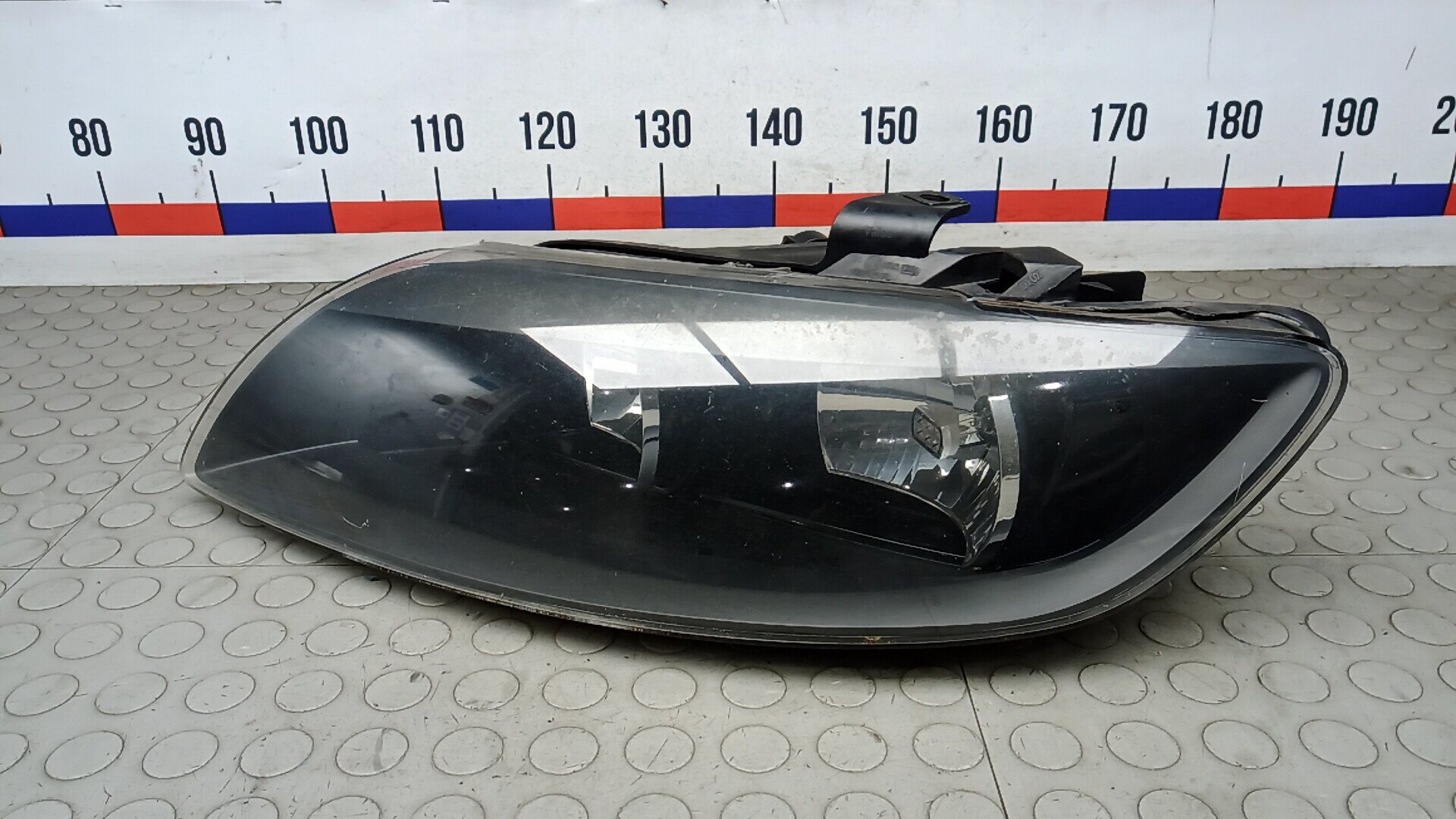 Фара левая AUDI Q7, Номер 4L0941029C, 4L0941003K