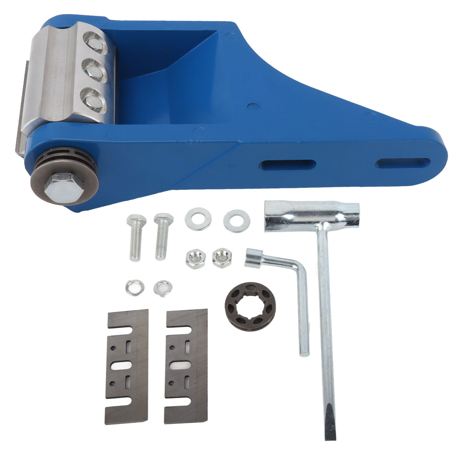 Инструмент для снятия коры с бревен, приводимый в движение цепной пилой, синего цвета, для строительных лесопильных заводов и обработки древесины.