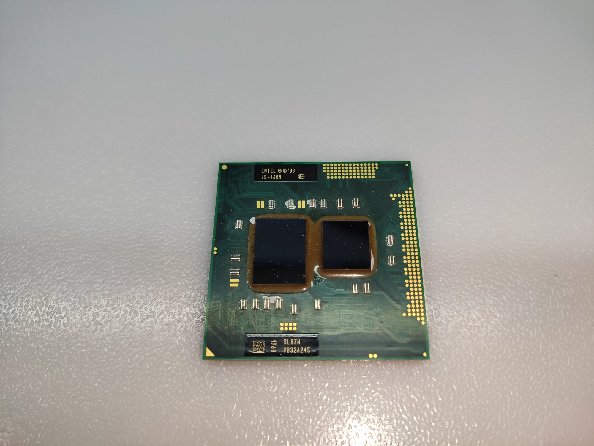 Процессор Core i5-460M SLBZW