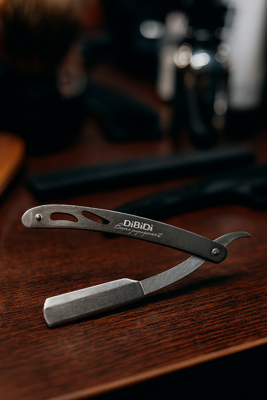 Опасная бритва шаветка для бритья DiBiDi 3028 серебристая, нержавеющая сталь