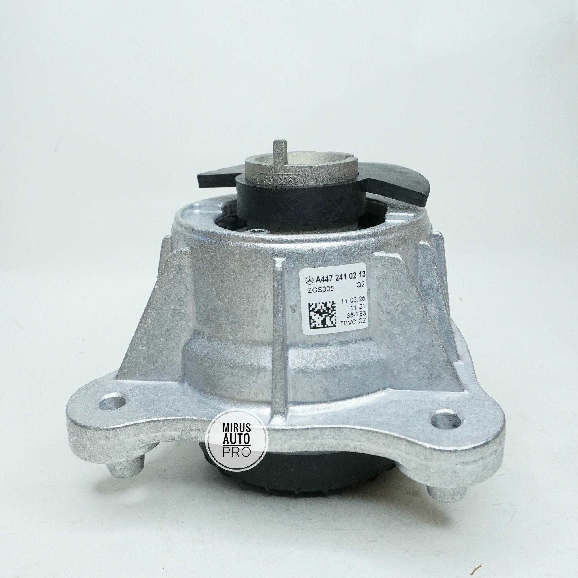 Подушка двигателя левая Mercedes (A4472410213)