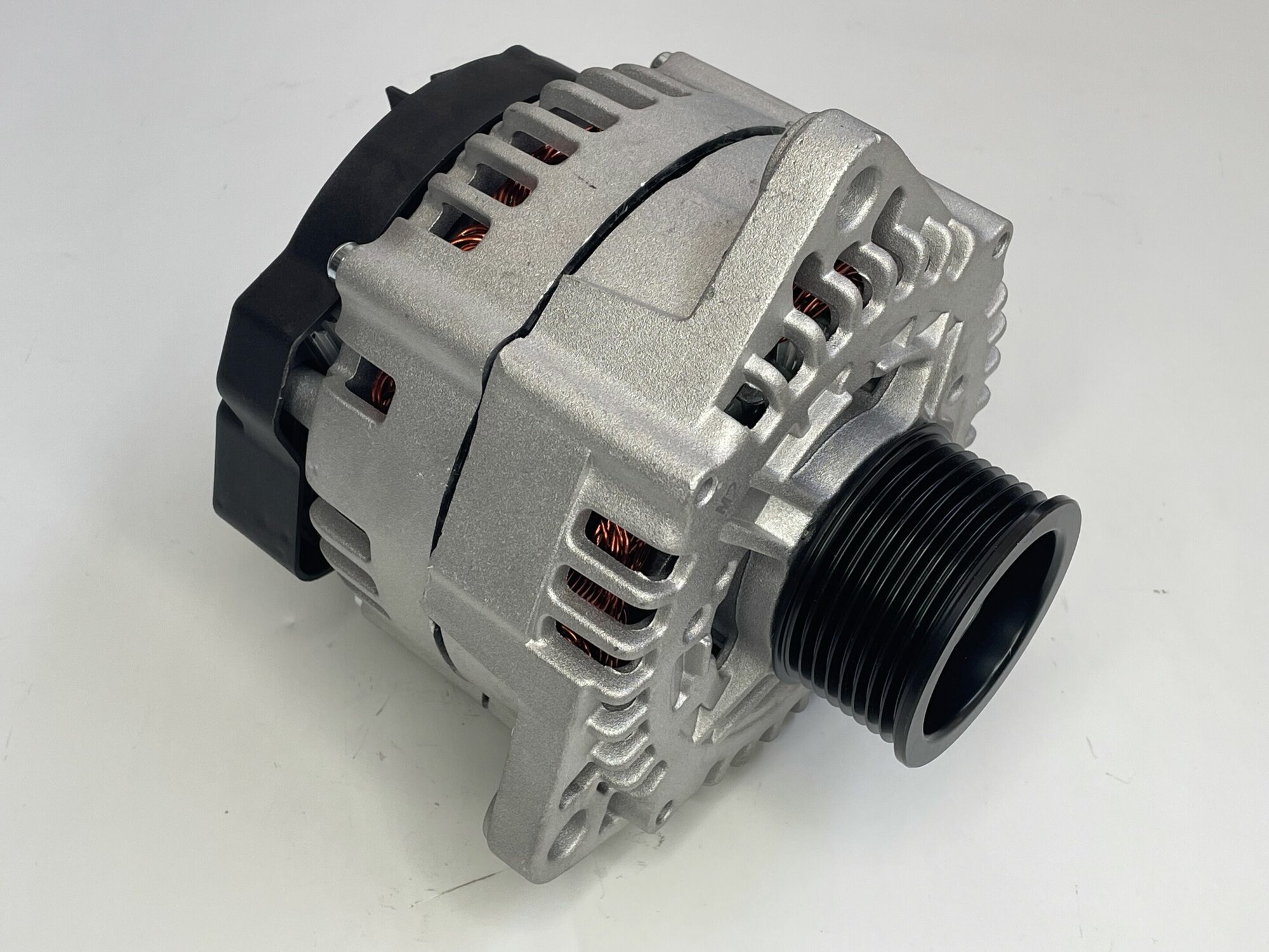 Генератор (28V 110A 5 контактов) Sitrak C7H [12.4 24V 12 AMT грузовой 4X2 Turbo дизель (ретардер, Traxon)] 202V261017281