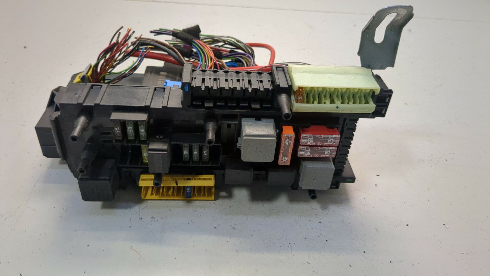 Блок предохранителей Mercedes C W204 Б/У