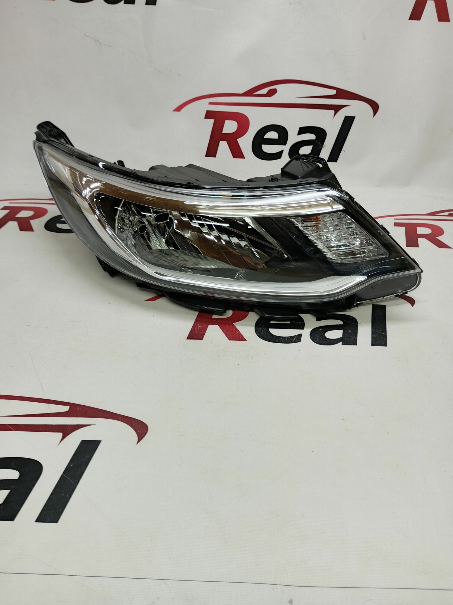 Блок фара правая для Kia Rio (2015-2017)