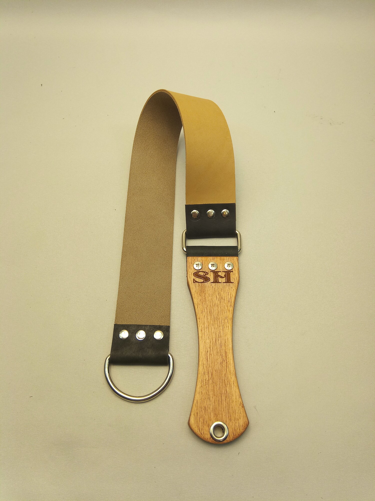 Р-012 Ремень для правки - для правки доводки опасных бритв, ножей. (кожа 2 - 2.2 мм. натуральный)