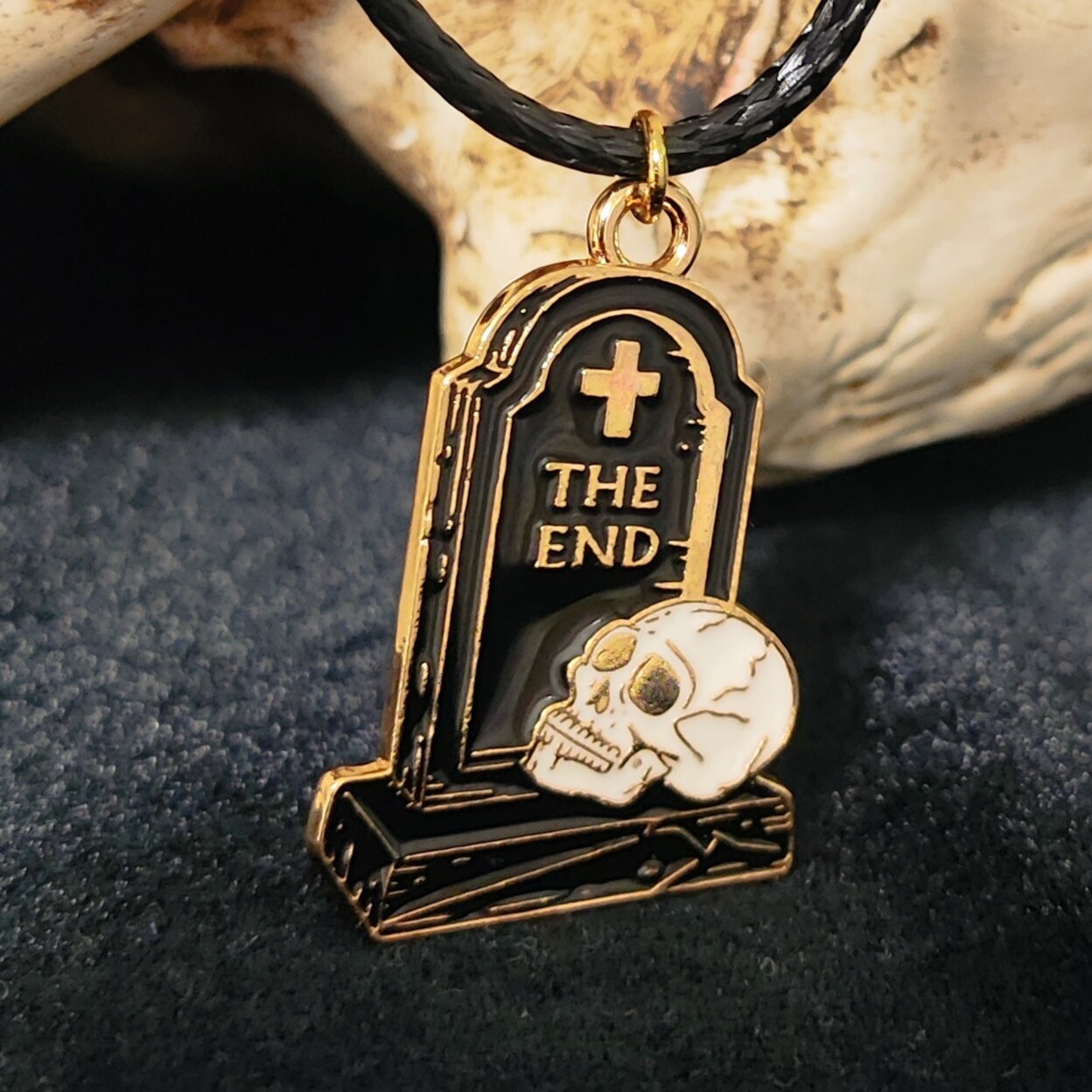 Подвеска, эмаль