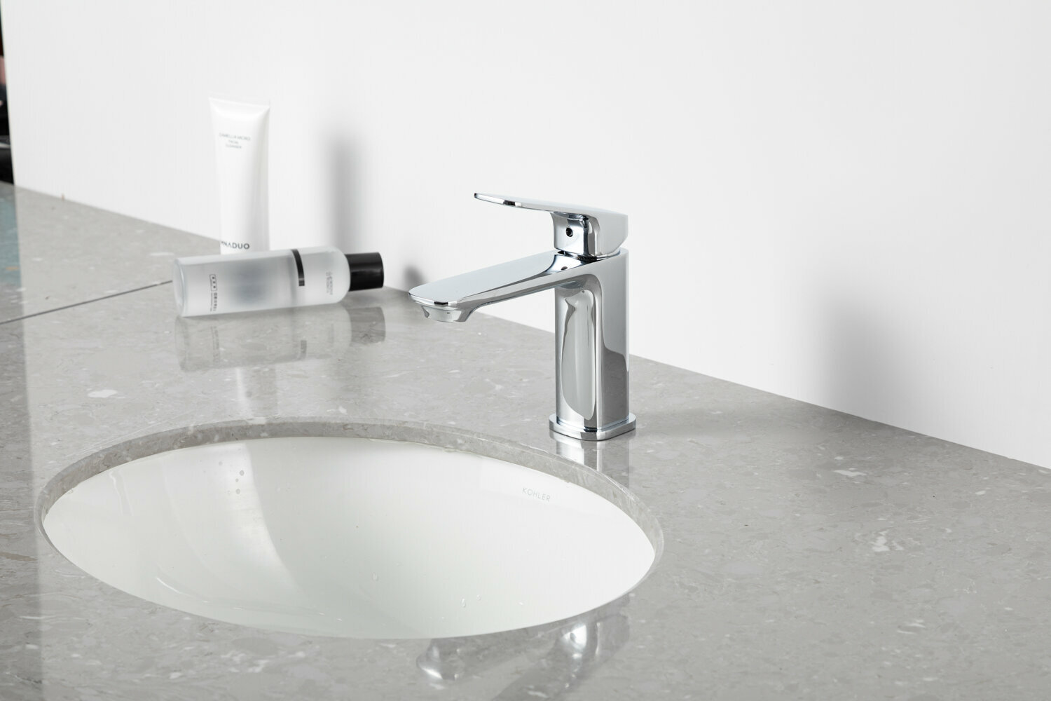 Смеситель для раковины с фиксированным изливом Gappo G28 G1028 латунь, хром