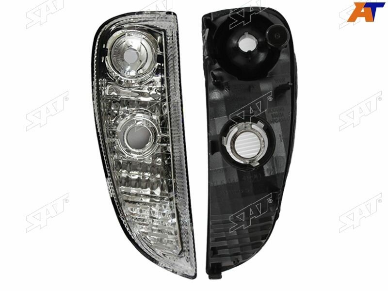 . SAT Фара противотуманная для PORSCHE CAYENNE 07-10 правая вертикальная