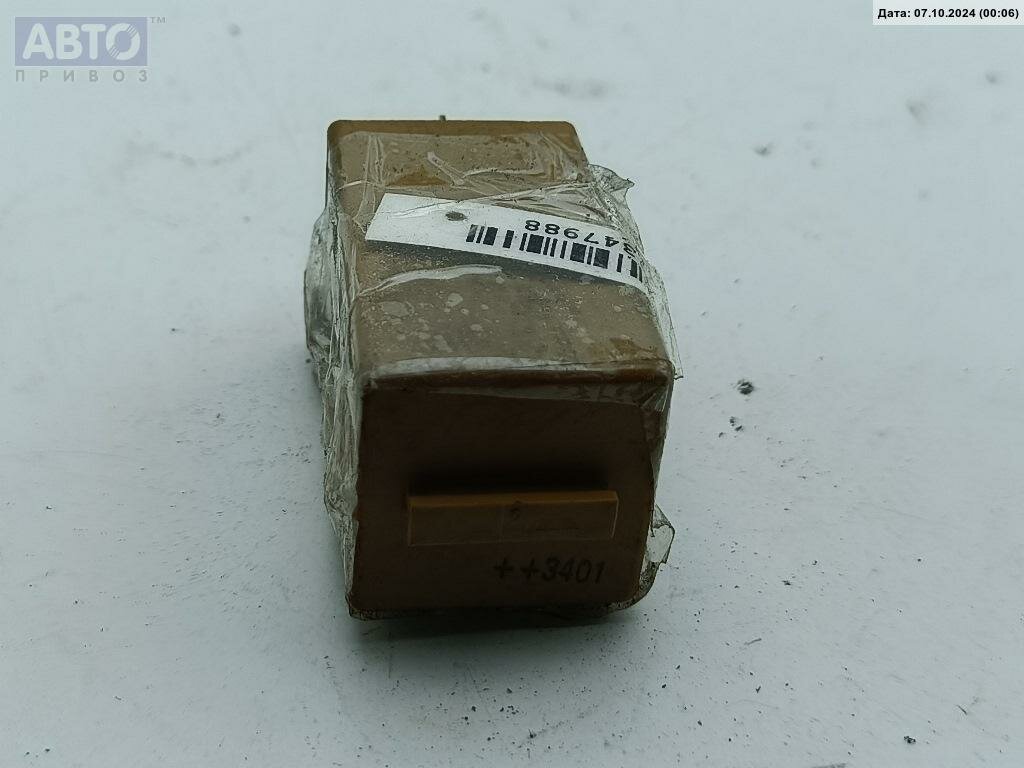 Реле стеклоочистителя (дворников) BMW 5 E39 (1995-2003)