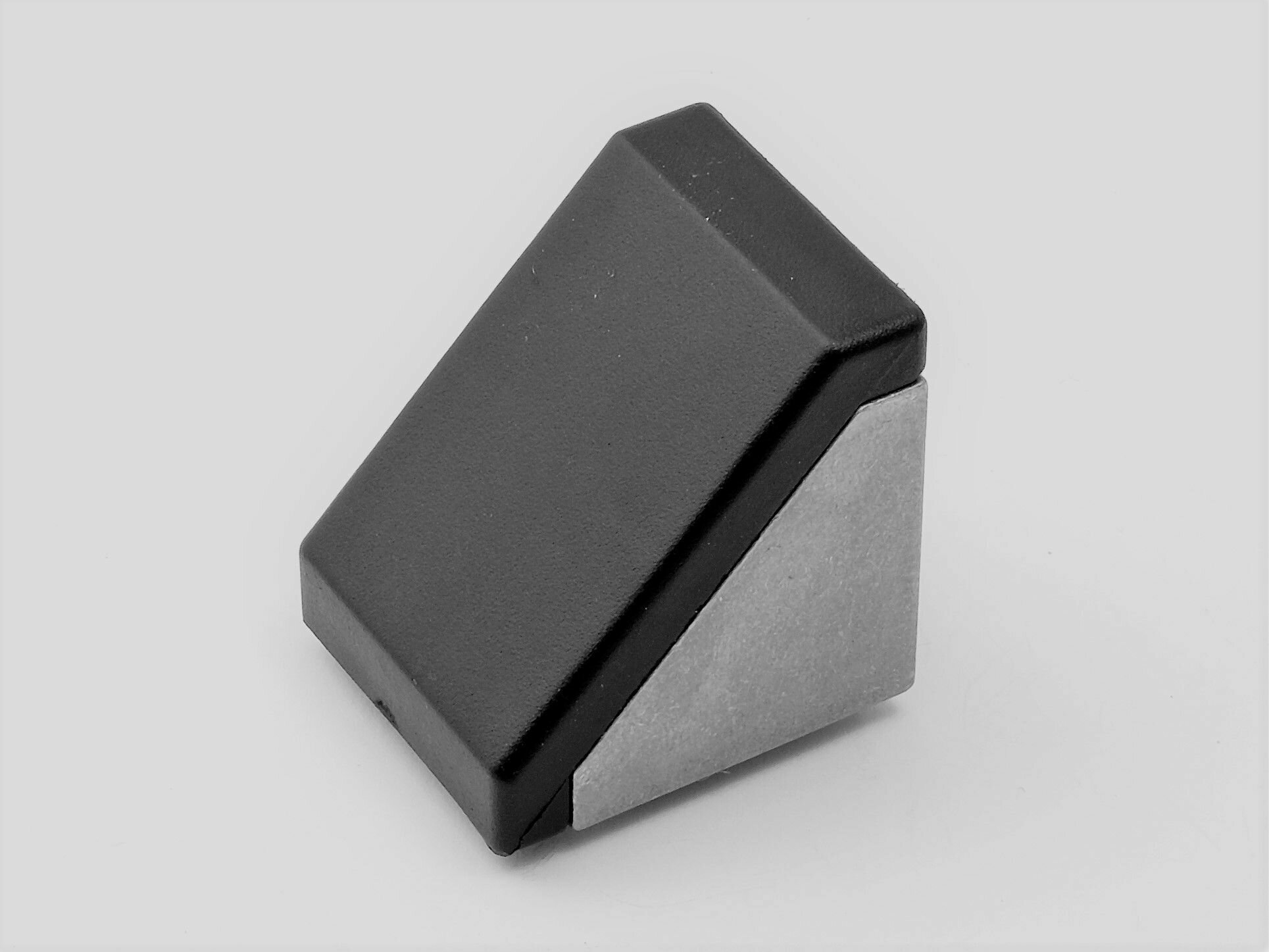 Заглушка для углового алюминиевого соединителя 45х45_D, D03 / 4 шт / соберизавод