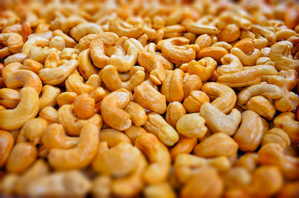 Кешью жаренный 1 кг / 1000 гр