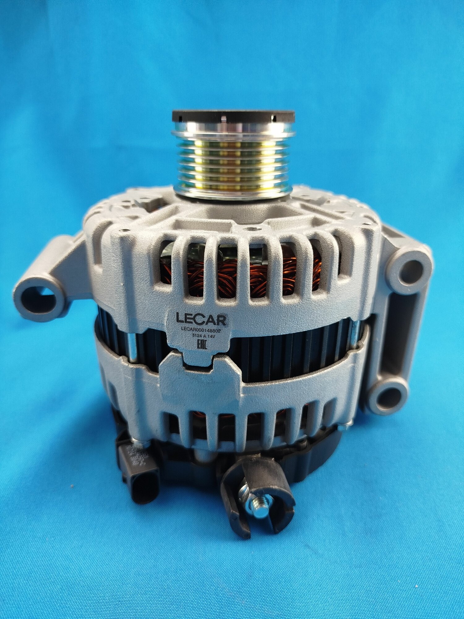 Генератор "LECAR" для автомобилей Ford Mondeo 07->15, Galaxy 06->15, Volvo S80 07->11, V70 07->11 (150А)