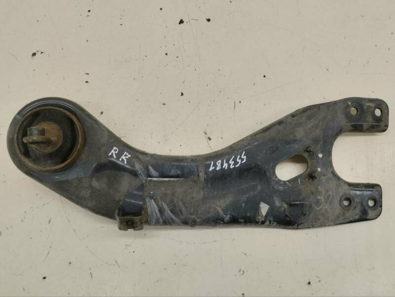 Рычаг задний продольный правый Kia Ceed JD 2012-2018