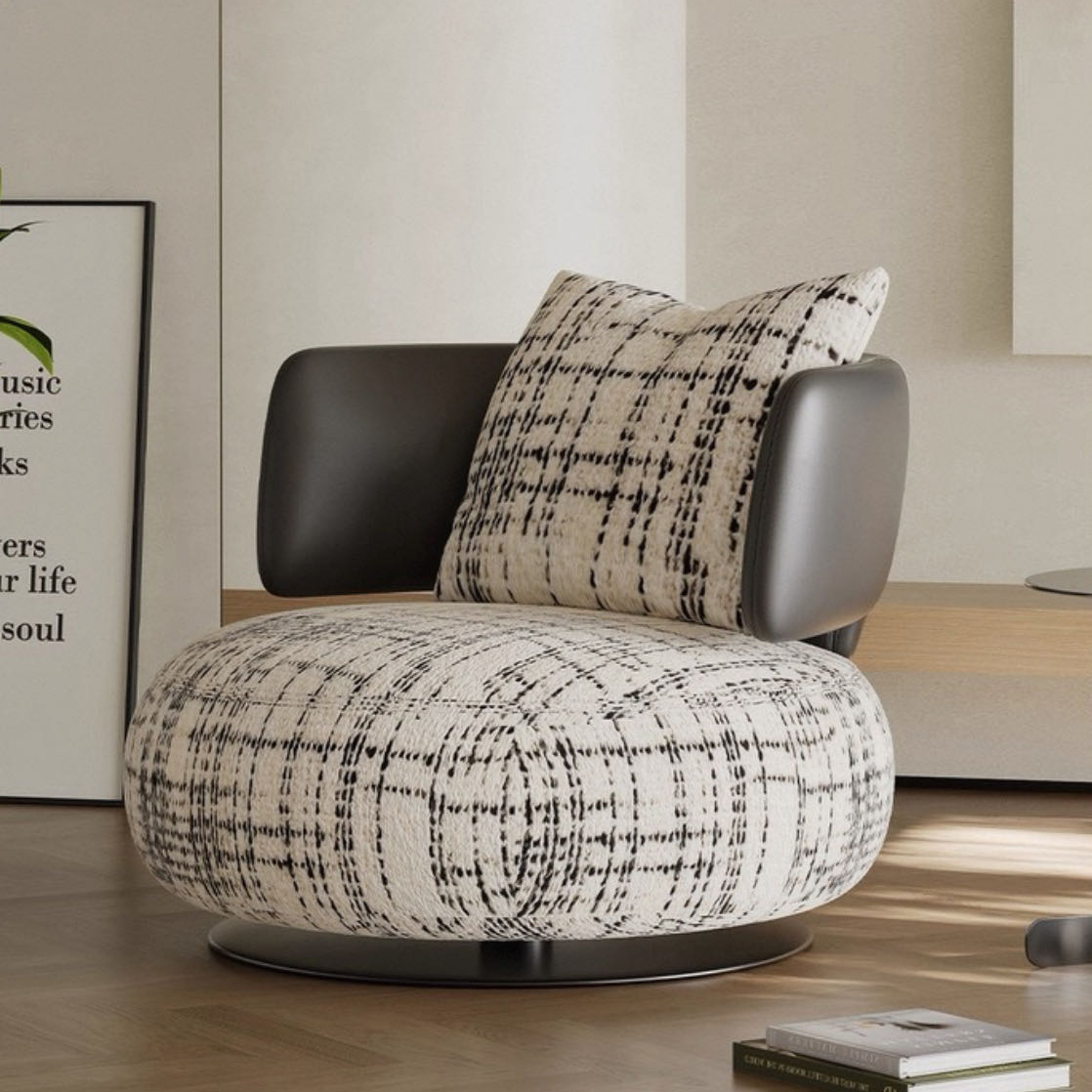 Интерьерное круглое кресло из искусственной кожи Leysin (принт в серую полоску)