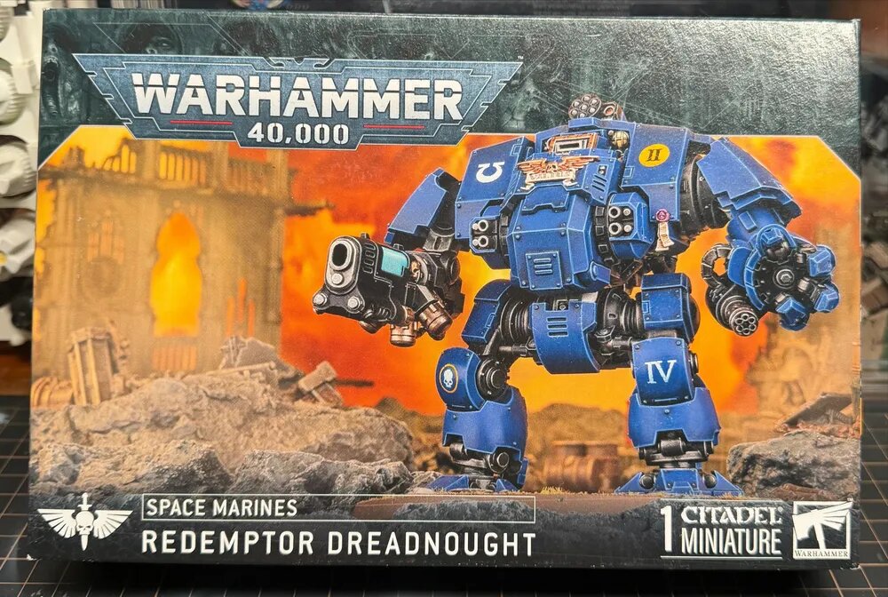 Миниатюры Warhammer 40000 Space Marines Primaris Redemptor Dreadnought, 1 миниатюра, гигантская боальная машина для сборки и покраски, Вархаммер 40к Праймис Редемптор Дредноут