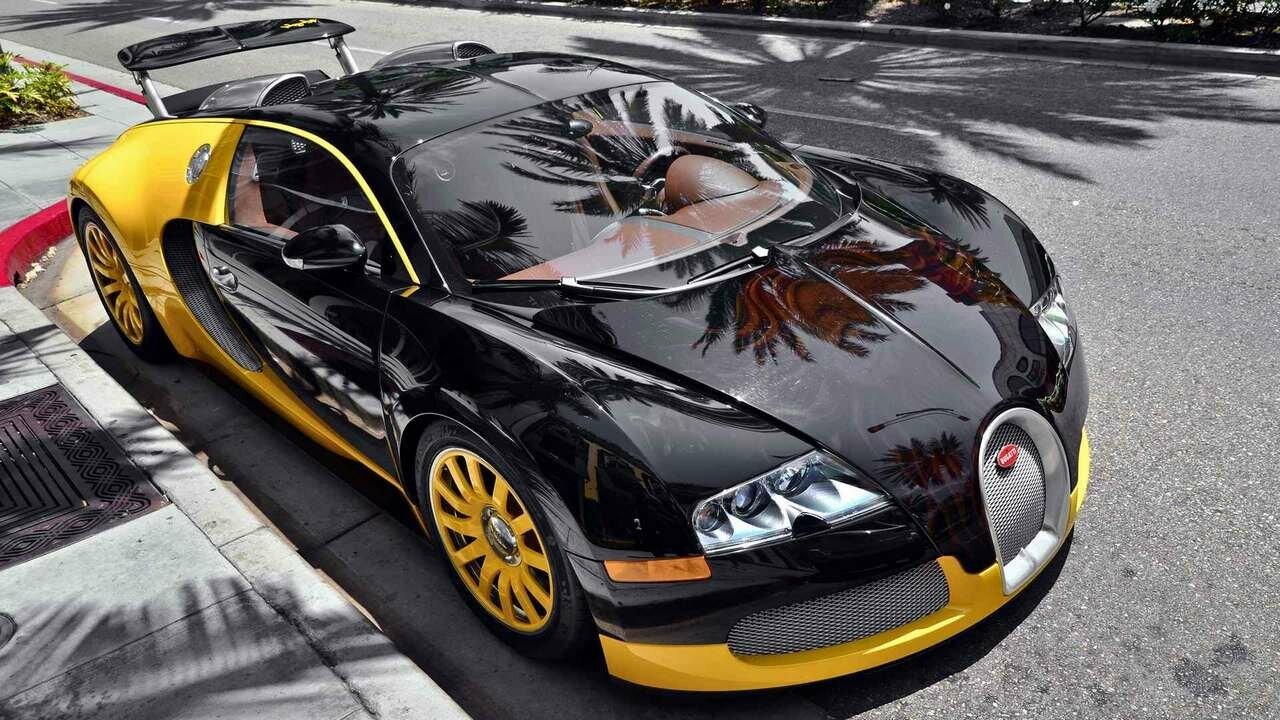 Картина на холсте 110x60 LinxOne "Авто, машины, мото, транспорт" интерьерная для дома / на стену / на кухню / с подрамником