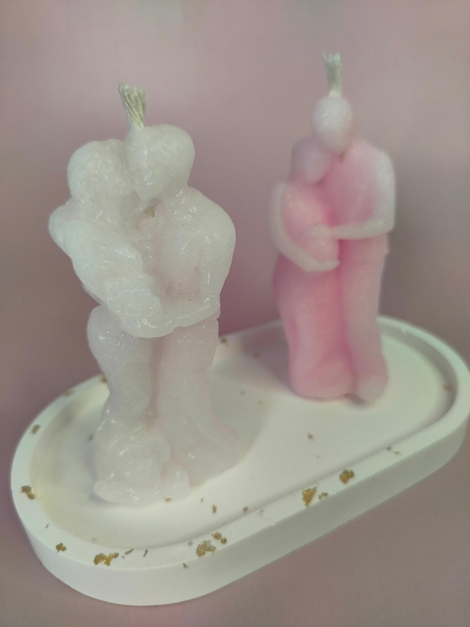 Свеча "Пара в ожидании малыша", ручная работа, фигурная, без подсвечника