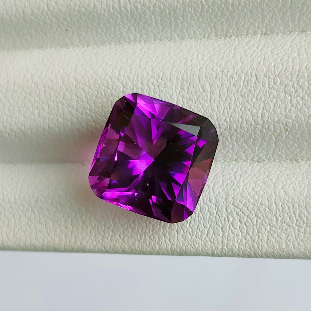 Ограненный уральский аметист (Ватиха) 6.5 карат "True Stones"