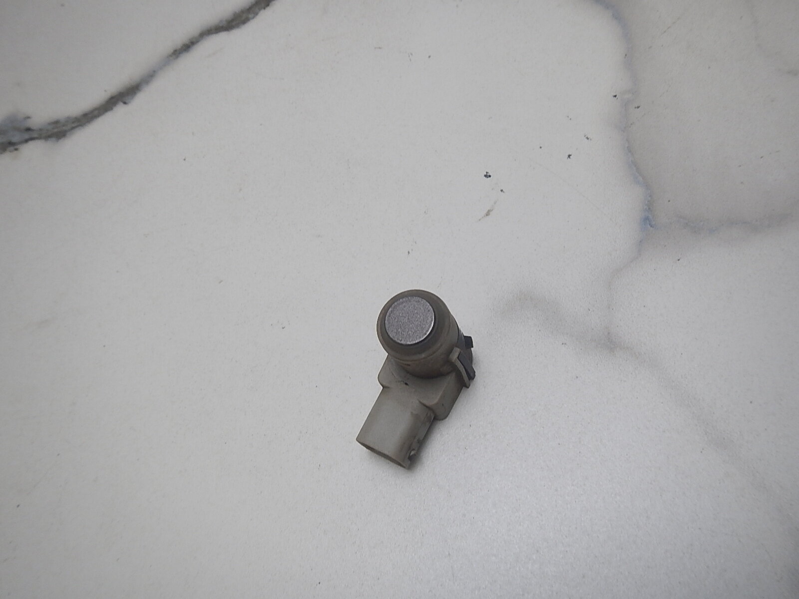 Б/У Датчик парковки, Haval (Хавейл)-H6 (14-) Haval H6 (14-) Трещина на корпусе. 630051 HAVAL арт. 3603110AKZ36A