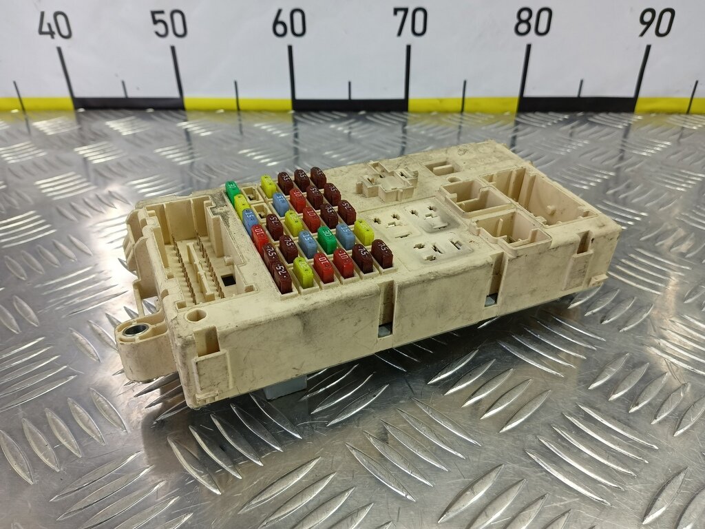 Блок предохранителей Б/У для Fiat Ducato III (2006—2014) 1349511080