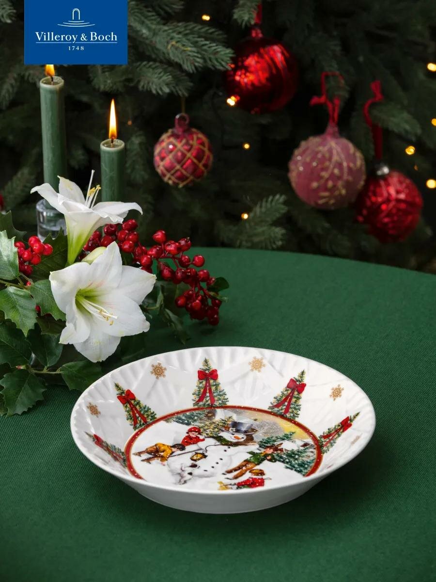 Салатник новогодний 25 см "Лепка снеговика", 430 мл, Toy's Fantasy, Villeroy & Boch, Премиум-Фарфор