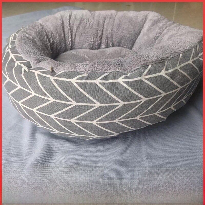 Круглая кошачья кровать с мороженой клетчатой узором, диаметр 34 см, мягкая зона отдыха для питомца