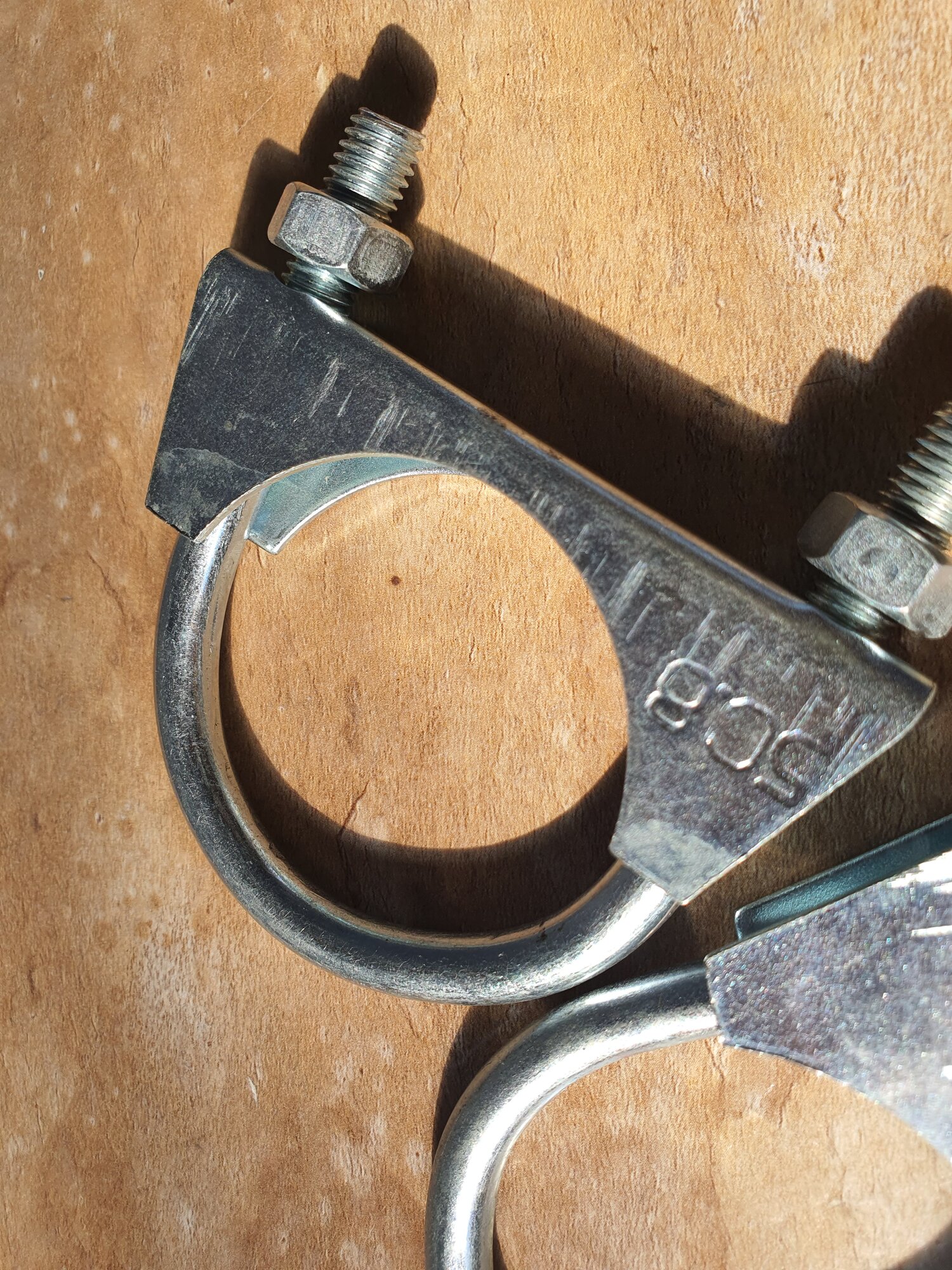 Хомуты Выхлопной Системы Ваз Классика 2101-2107 Диаметр 50 мм. Пара 2 Штуки.