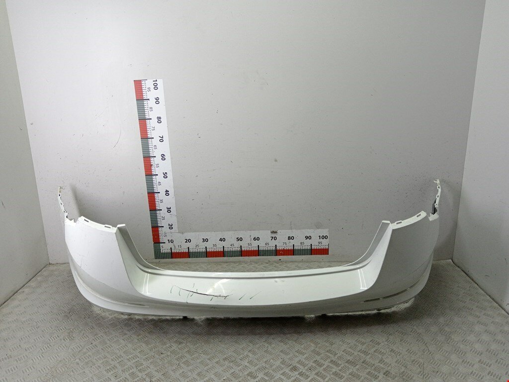 Бампер задний Skoda Rapid 1 60U807421D арт. 2271023