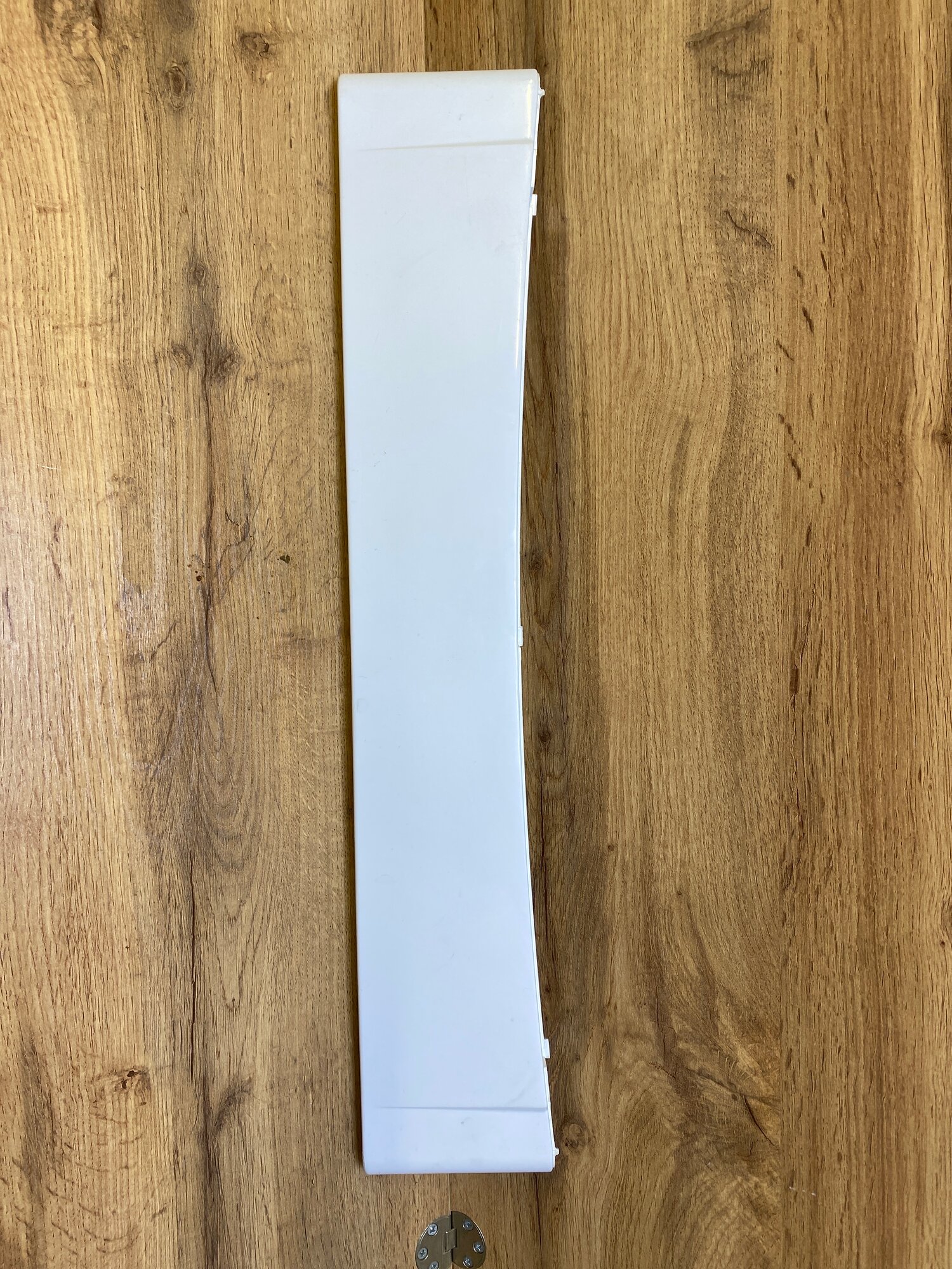 Нижняя цокольная пластиковая панель для стиральной машины Indesit WIU81, оригинал, б/у