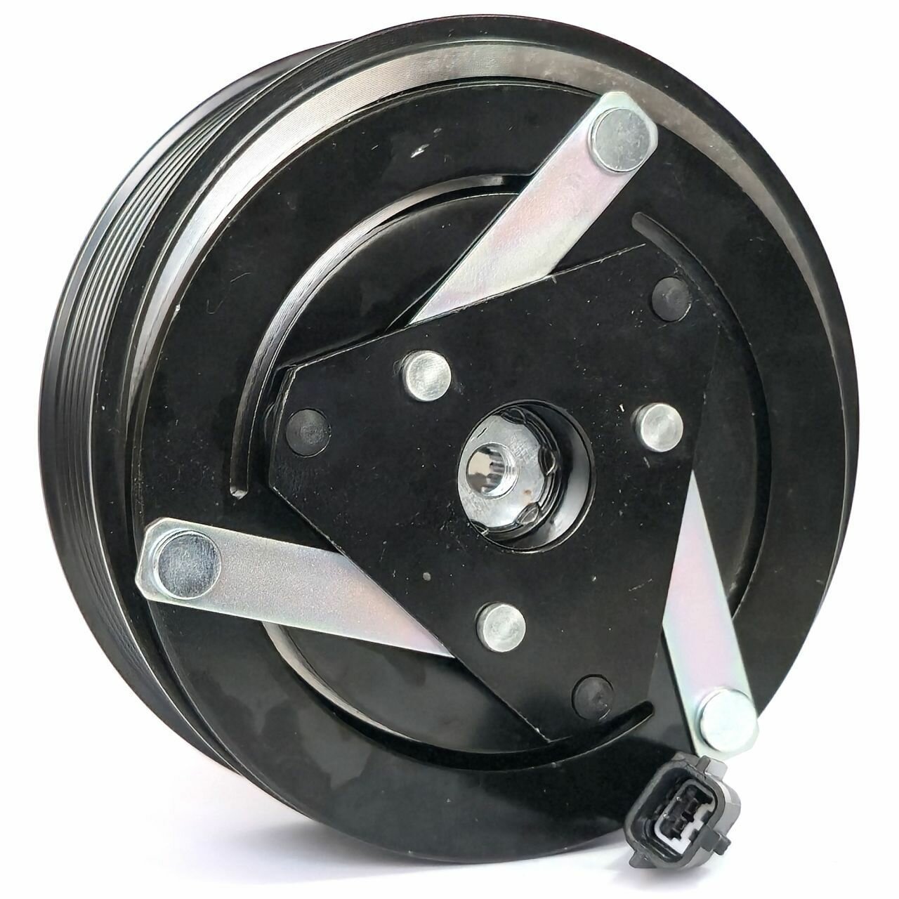 Муфта компрессора кондиционера Renault Logan 2, Renault Sandero 2, LADA X-Ray с двигателем 1.6 л H4M