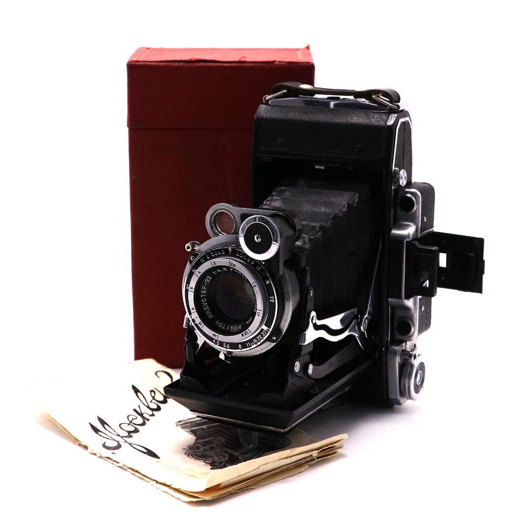 Советская клапп-камера Москва 2 в упаковке