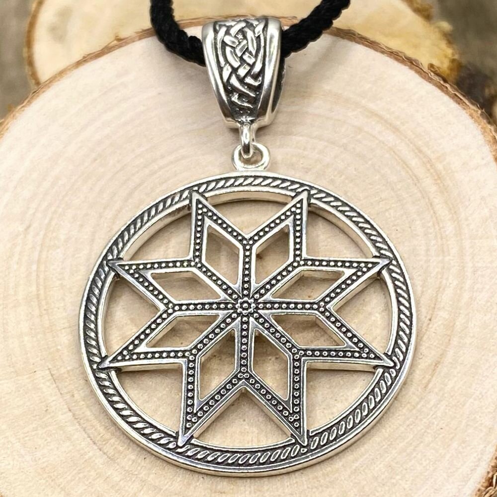 Славянский оберег с чернением " Алатырь "