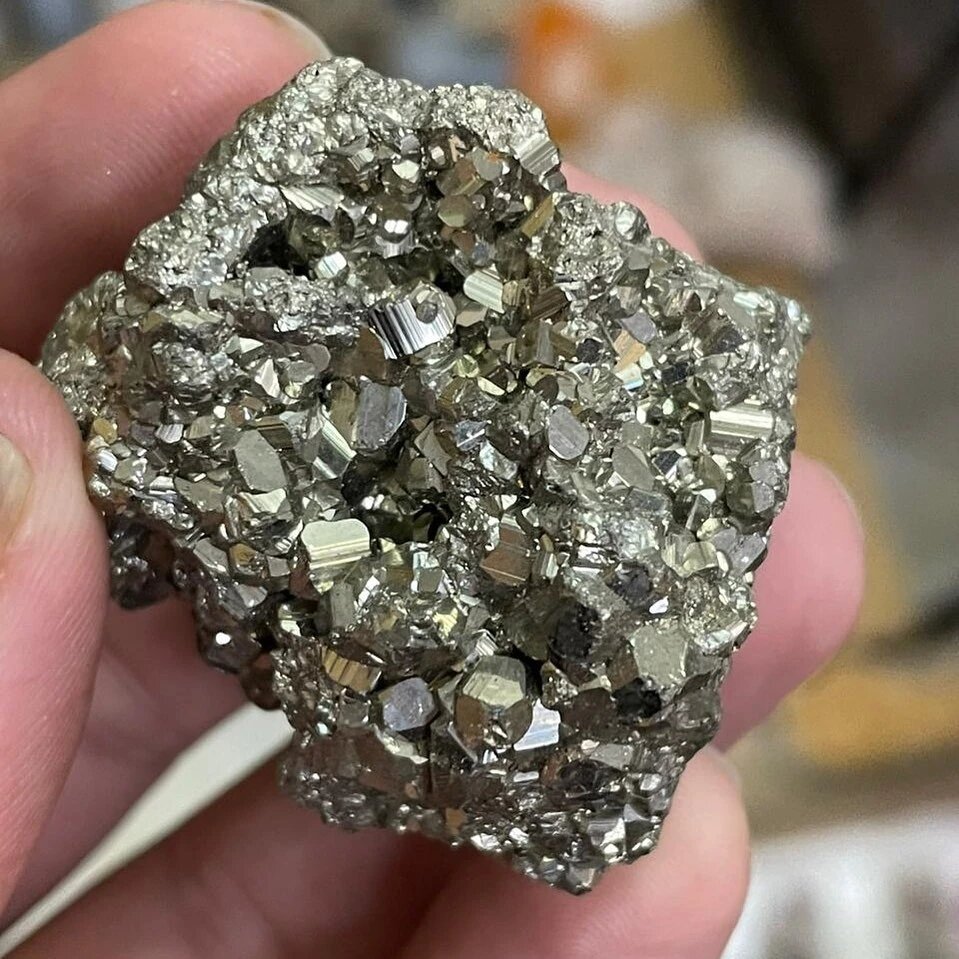 Пирит, необработанный каменный кластер 1pc 100-200g