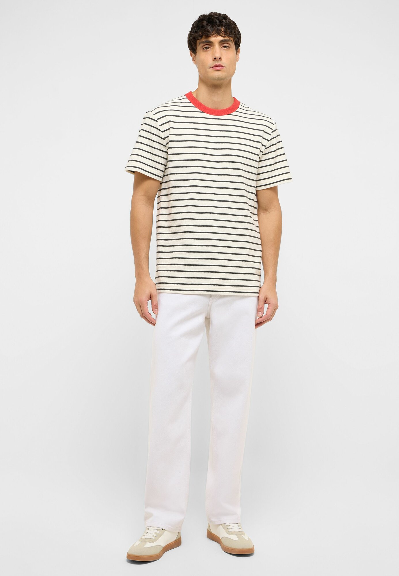 Джинсы классические Jeff Relaxed Straight 