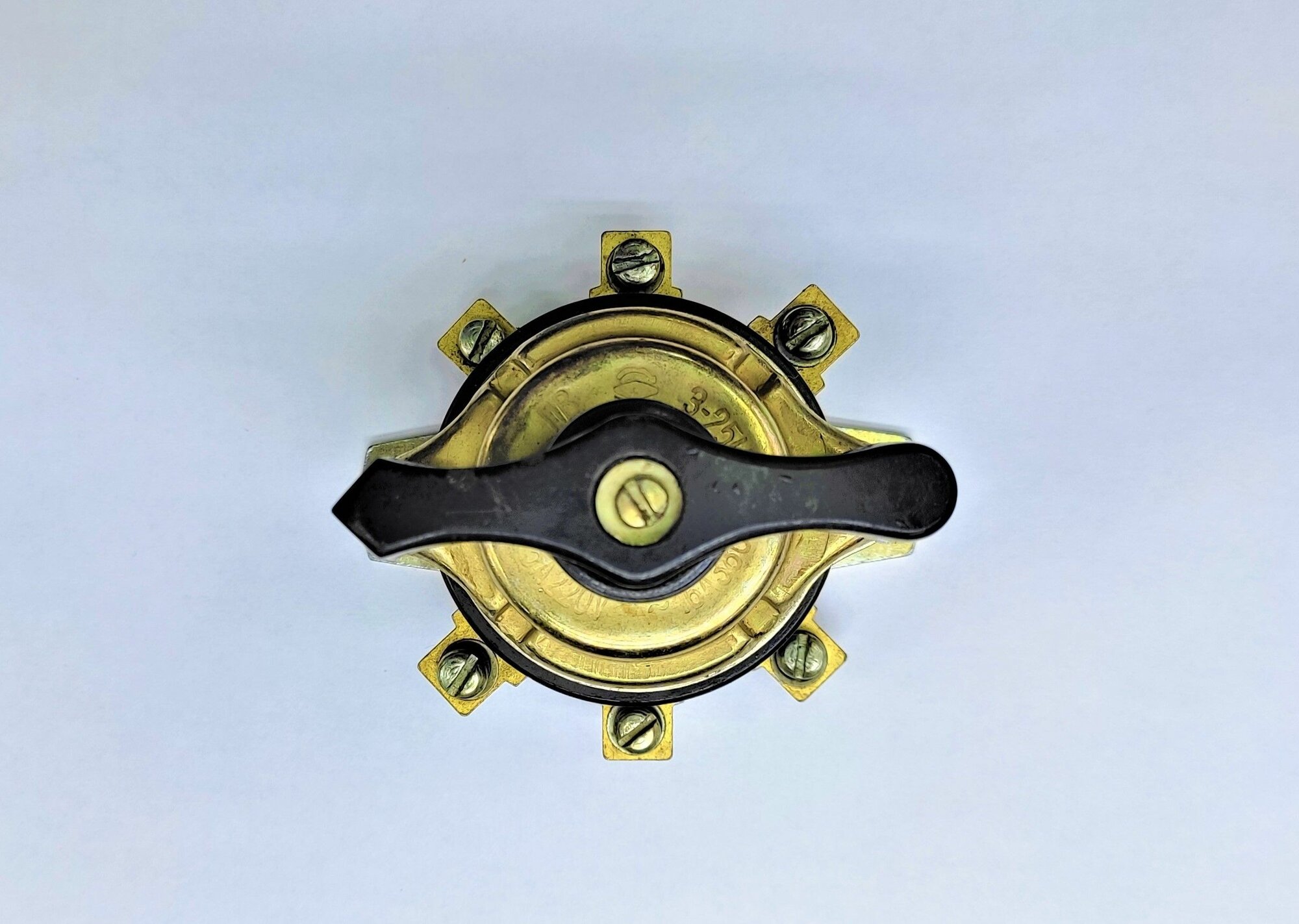 Пакетный выключатель ПВ-3-25У-3 220Вх25А 380Вх16А