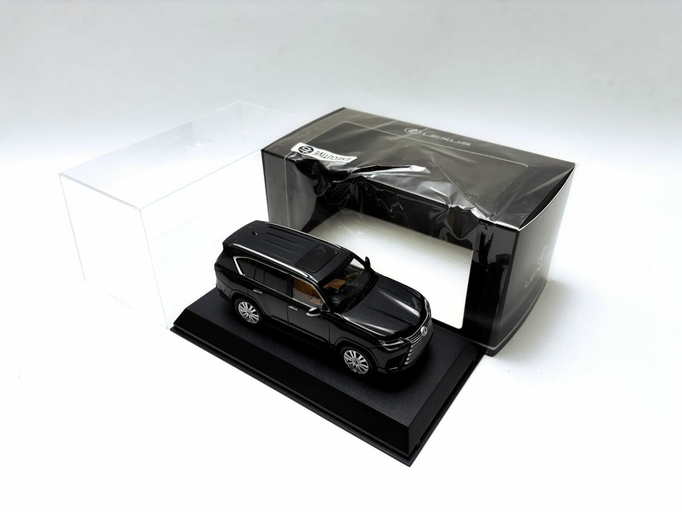 Lexus Kyosho 1/43 LX600 SUV Литая модель автомобиля F SPORT