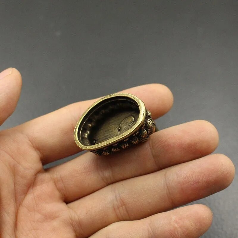 Статуэтка 1pcs, высота 4.4 см, длина 4.5 см