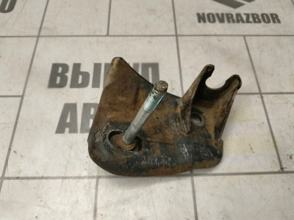 Кронштейн (сопут. товар) LADA Priora 2008-2018