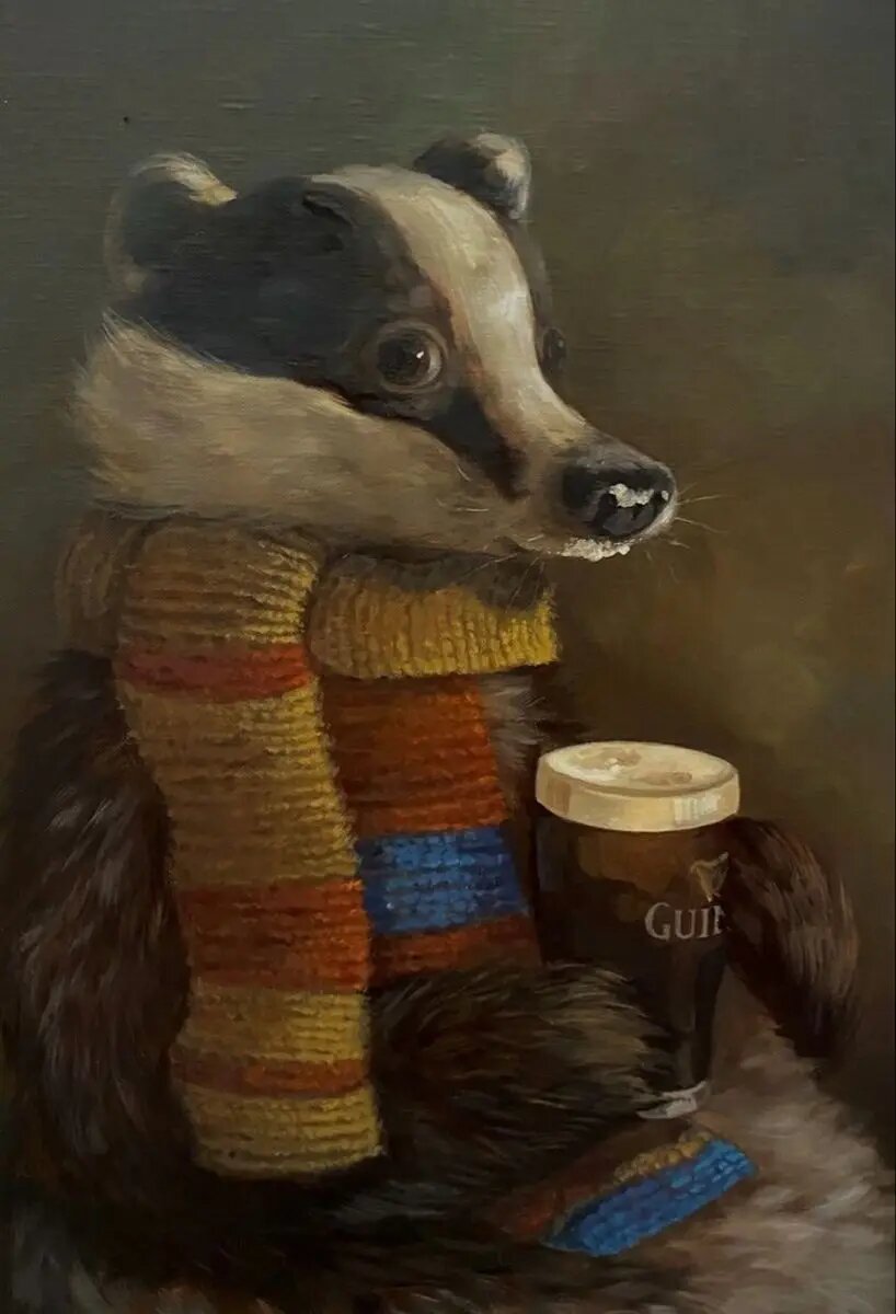 Живопись "Баджер с пивом", холст 20x30см, светло-серый