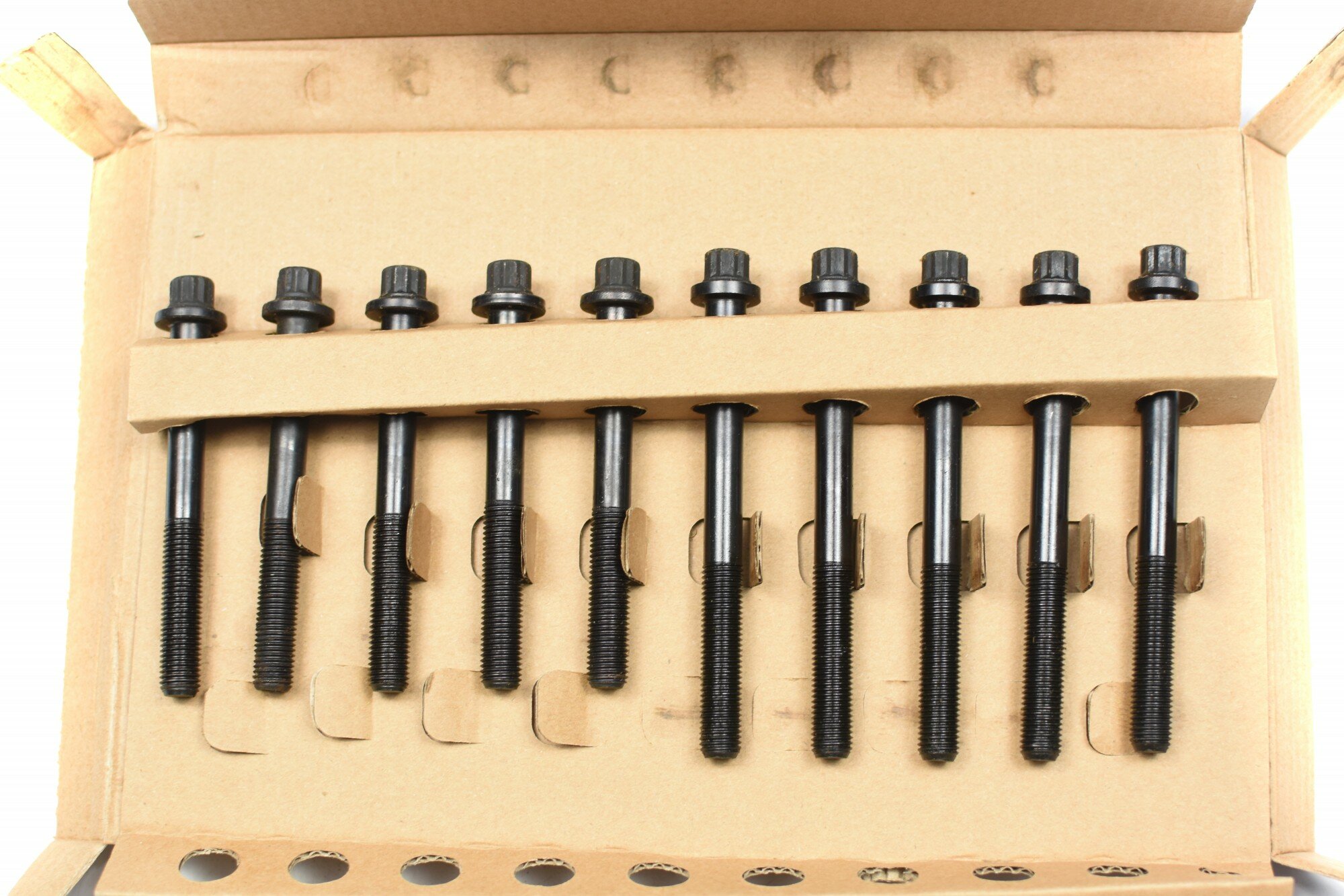 Болт ГБЦ (комплект) Toyota 5AFE, 7AFE Toyota Avensis I, Caldina II, Corolla VIII, Corolla Spacio I, Celica VI, Corona X-XI