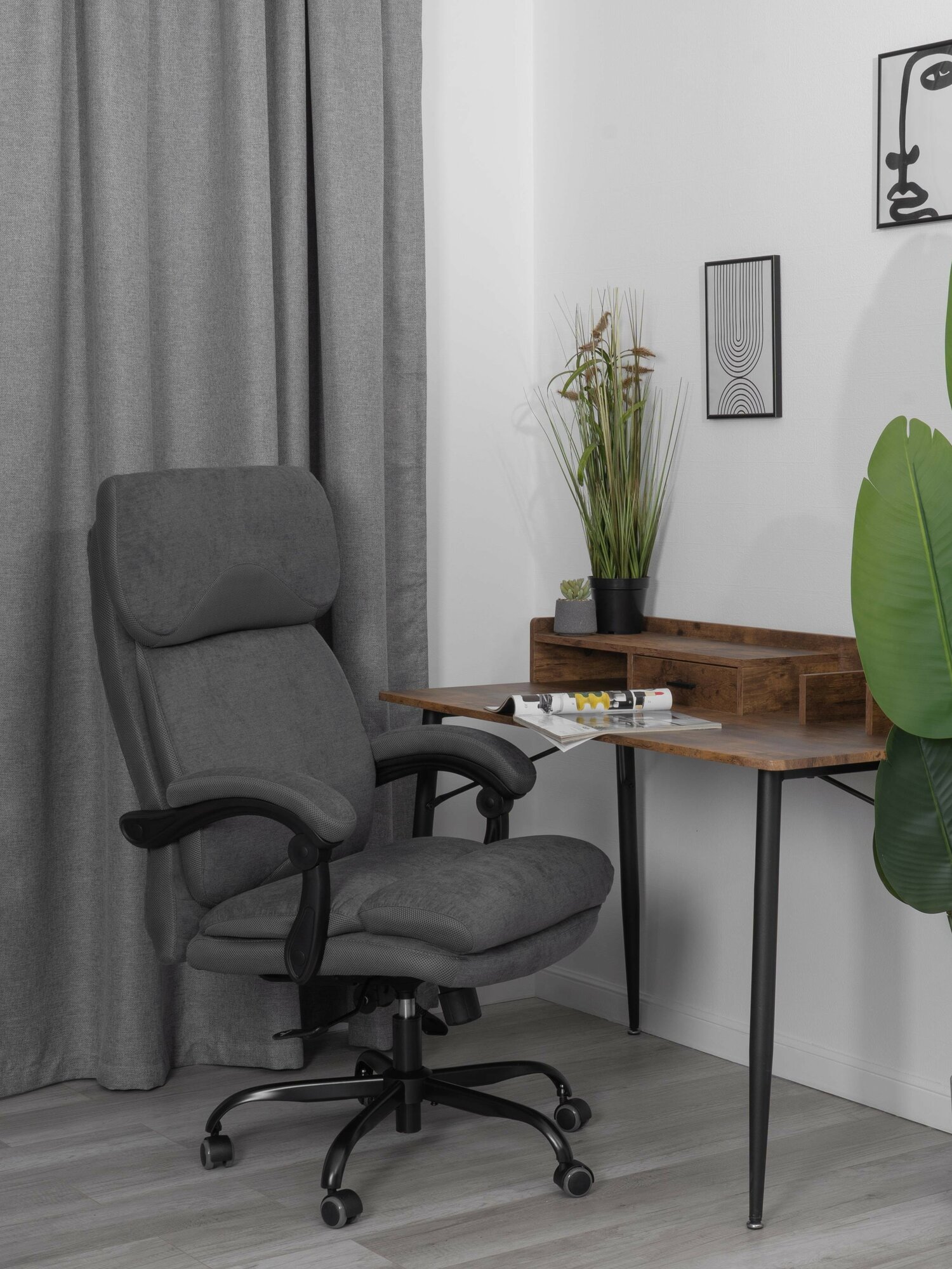 Кресло руководителя TetChair, с подлокотниками, ткань, серый, металлокаркас